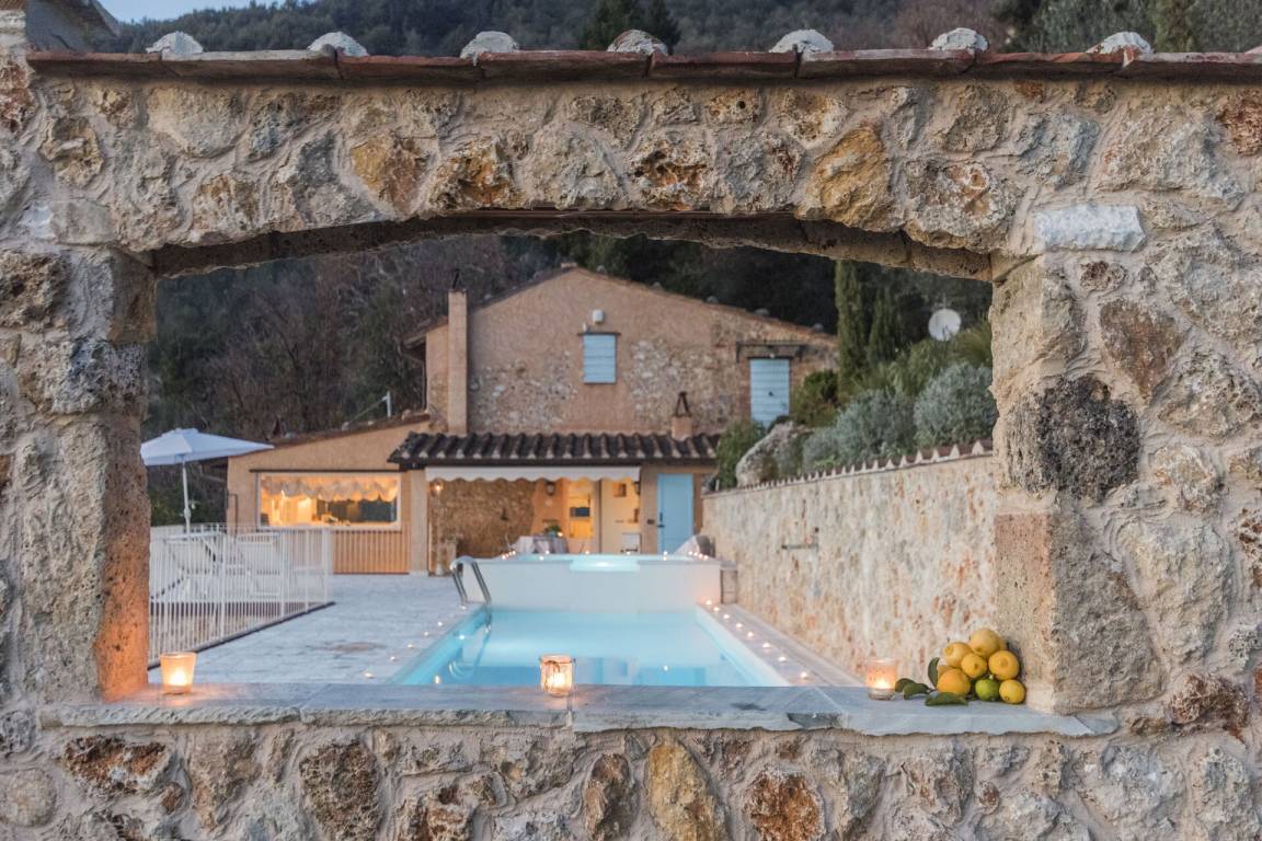 146 M² Villa ∙ 4 Schlafzimmer ∙ 8 Gäste - Pietrasanta