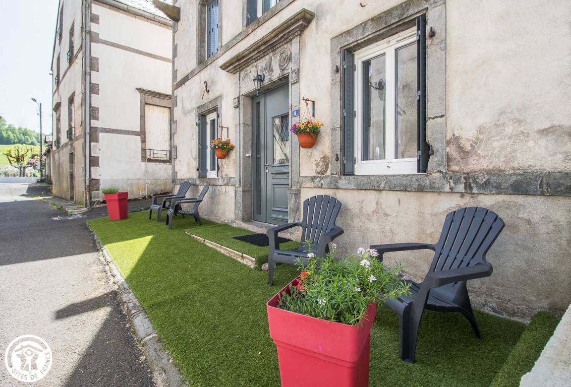 Gîte ∙ 3 Chambres ∙ 6 Personnes - Picherande