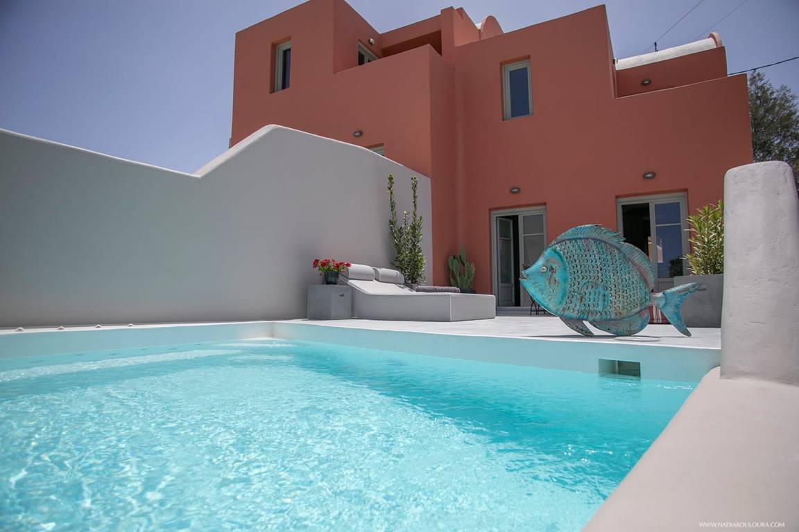 Villa ∙ 2 Bedrooms ∙ 4 Guests - Oia