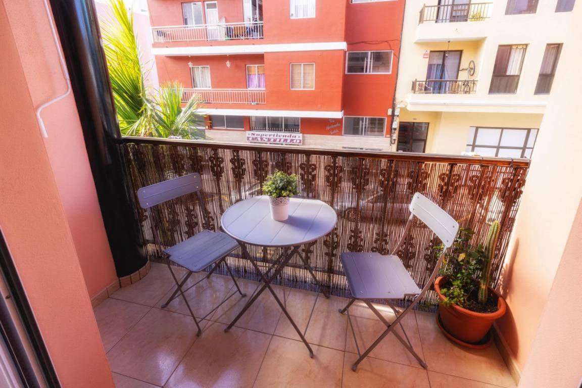 82 M² Apartamento ∙ 2 Habitaciones ∙ 3 Huéspedes - Los Llanos de Aridane