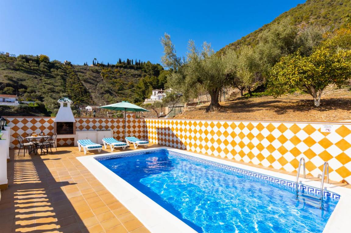 180 M² Villa ∙ 3 Bedrooms ∙ 6 Guests - Frigiliana