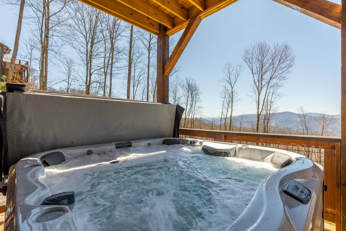 House ∙ 3 Bedrooms ∙ 6 Guests - Beech Mountain, NC