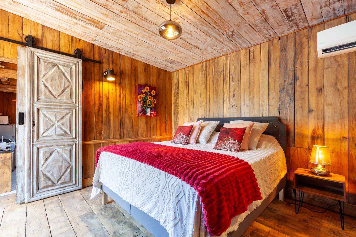 30 M² Huis ∙ 1 Slaapkamer ∙ 2 Gasten - Gémenos