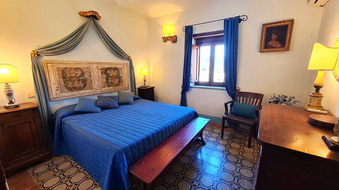 120 M² Talo ∙ 3 Makuuhuonetta ∙ 6 Vierasta - Arezzo