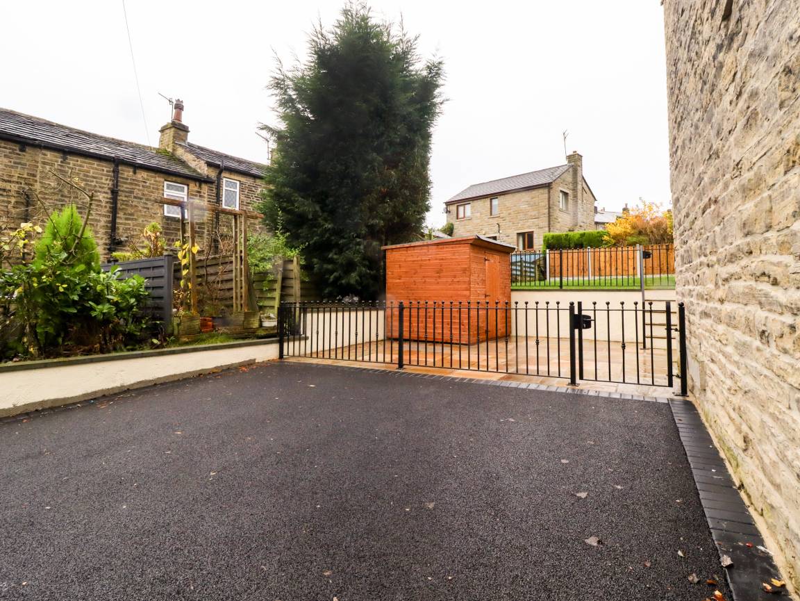 Cottage ∙ 2 Bedrooms ∙ 4 Guests - Ilkley