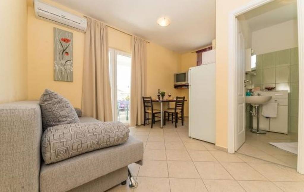 55 M² Apartment ∙ 2 Bedrooms ∙ 6 Guests - Biograd na Moru