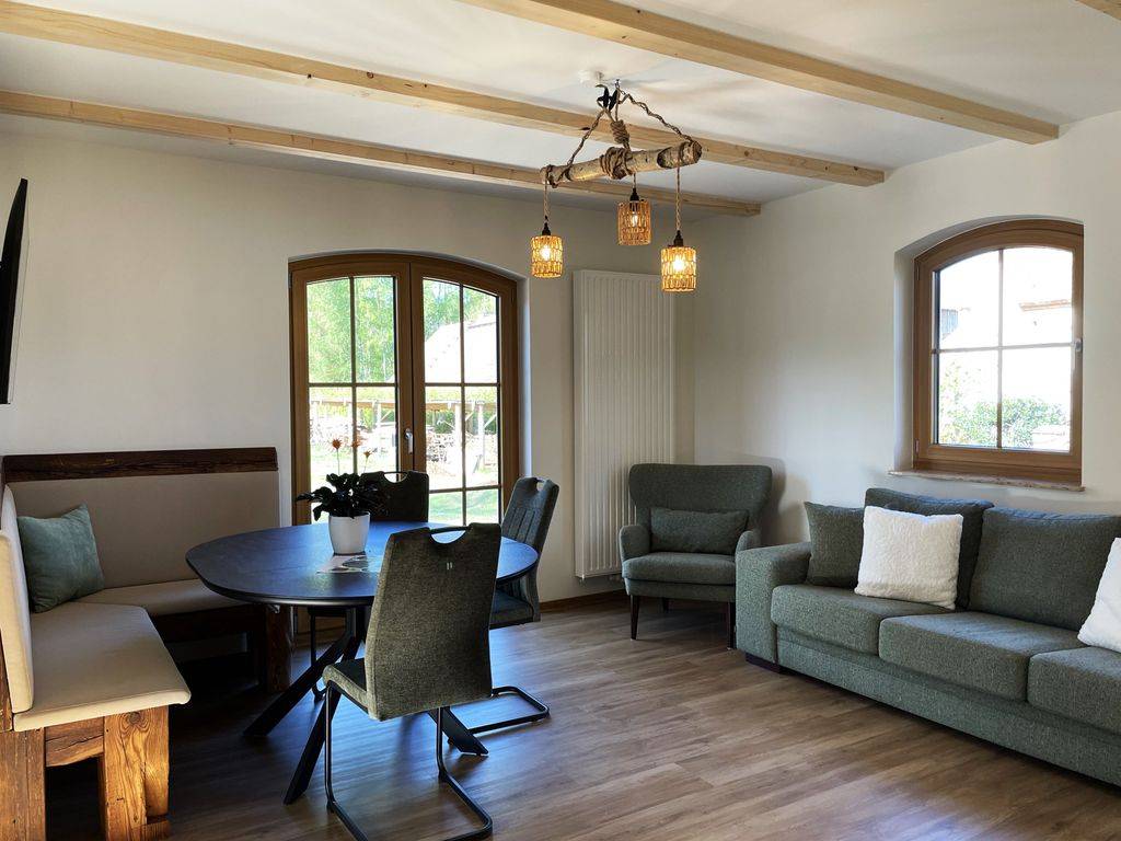90 M² Ferienhaus ∙ 3 Schlafzimmer ∙ 6 Gäste - Hoyerswerda