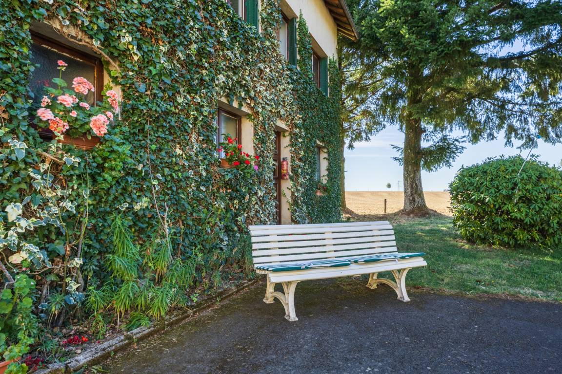 15 M² Bed & Breakfast ∙ 1 Habitación ∙ 3 Huéspedes - Cantal