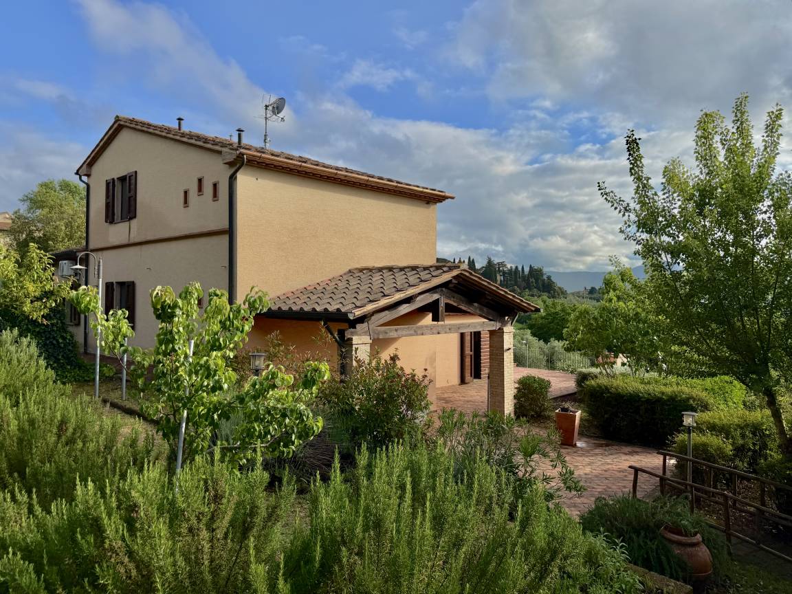 Villa ∙ 2 Habitaciones ∙ 6 Huéspedes - Volterra
