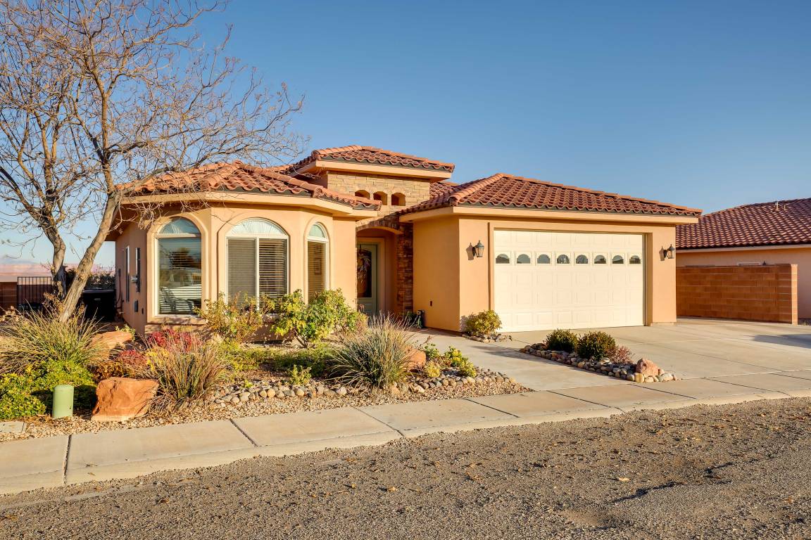 139 M² House ∙ 3 Bedrooms ∙ 9 Guests - Lake Powell