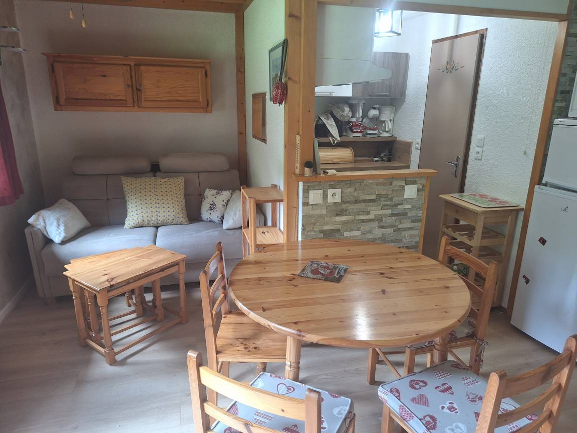 45 M² Huoneisto ∙ 2 Makuuhuonetta ∙ 6 Vierasta - Abondance