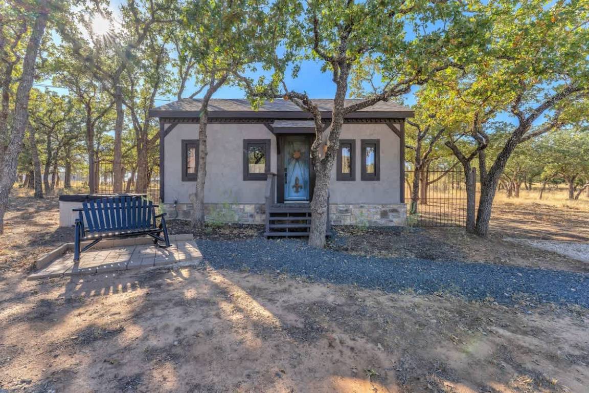 House ∙ 1 Bedroom ∙ 2 Guests - Grape Creek Vineyards, Fredericksburg