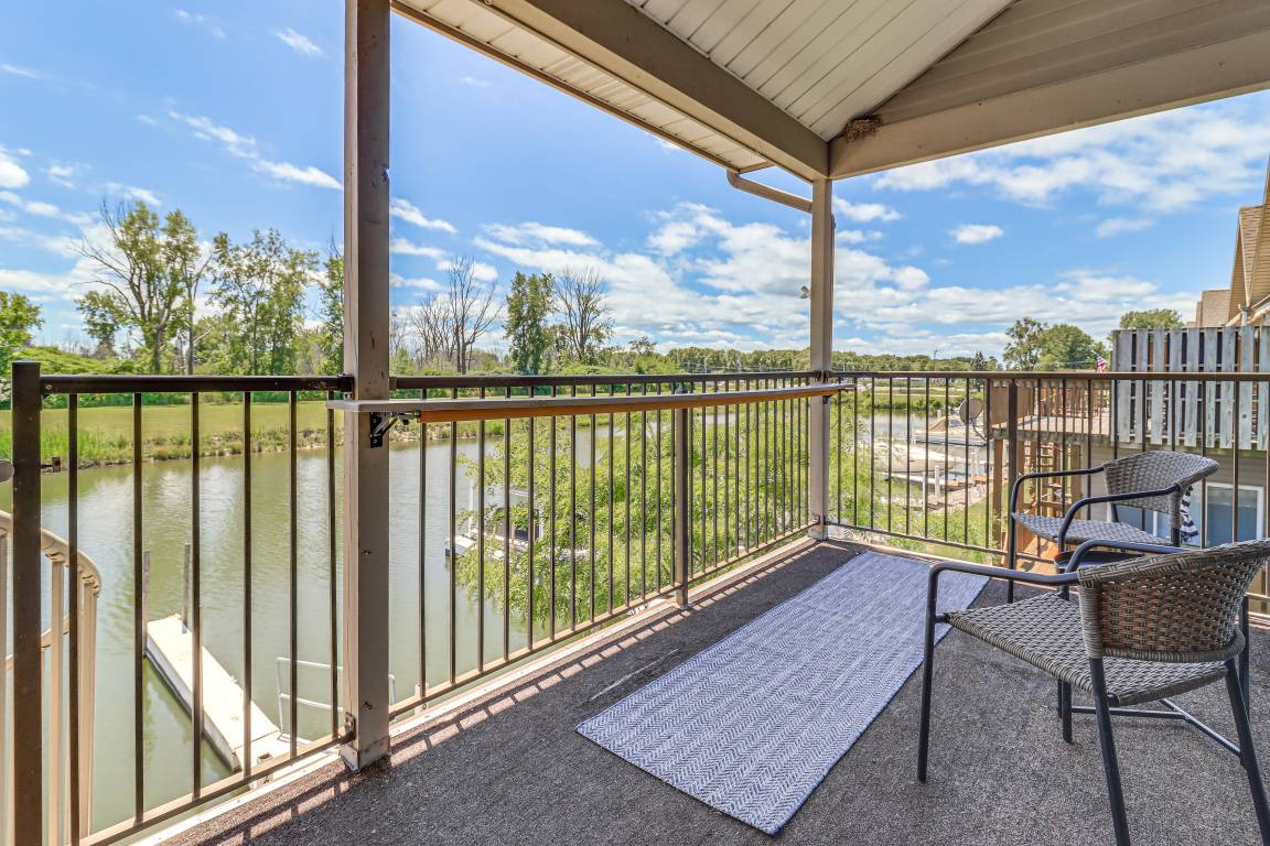 64 M² Apartment ∙ 1 Bedroom ∙ 6 Guests - Lake Erie, PA