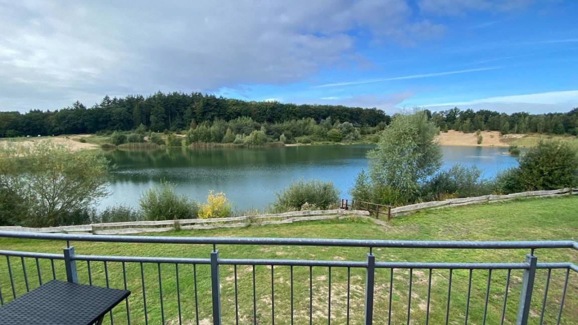 100 M² Ferienhaus ∙ 3 Schlafzimmer ∙ 6 Gäste - Hechthausen