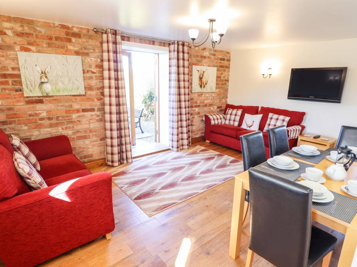 Cottage ∙ 2 Bedrooms ∙ 4 Guests - Louth