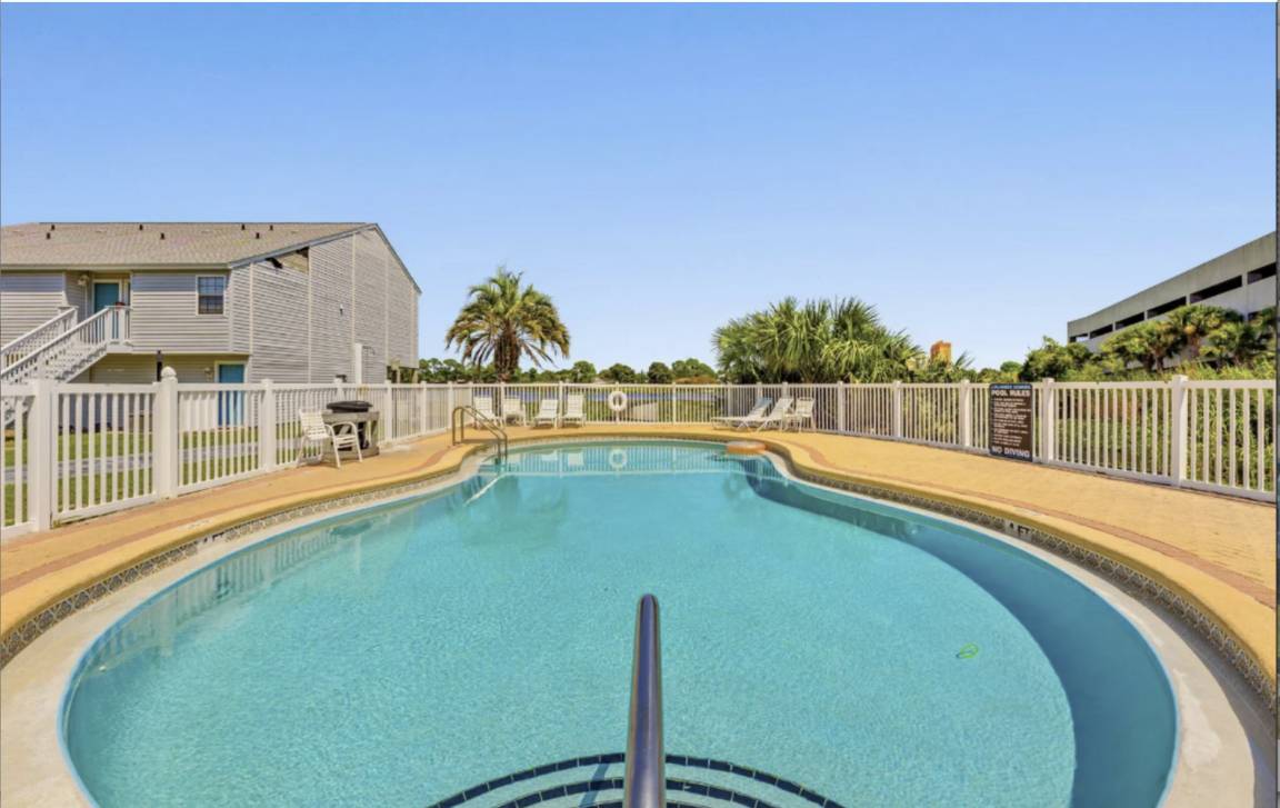 101 M² Condo ∙ 2 Bedrooms ∙ 8 Guests - Panama City Beach, FL