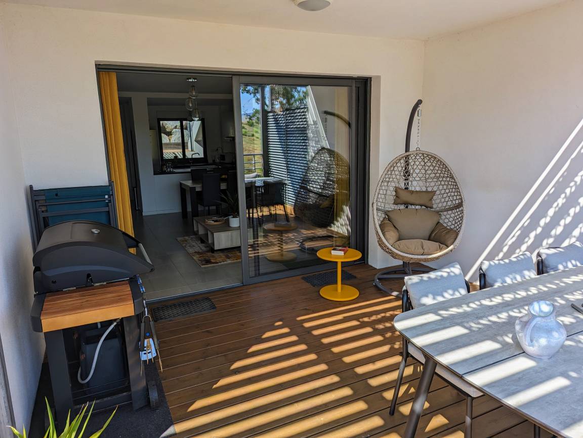 64 M² Apartment ∙ 2 Bedrooms ∙ 6 Guests - Ajaccio