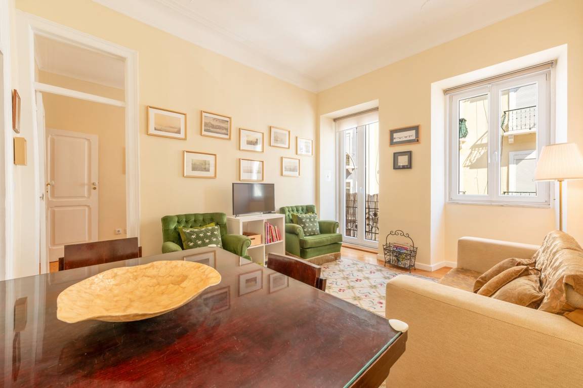 70 M² Apartment ∙ 3 Bedrooms ∙ 5 Guests - Alfama