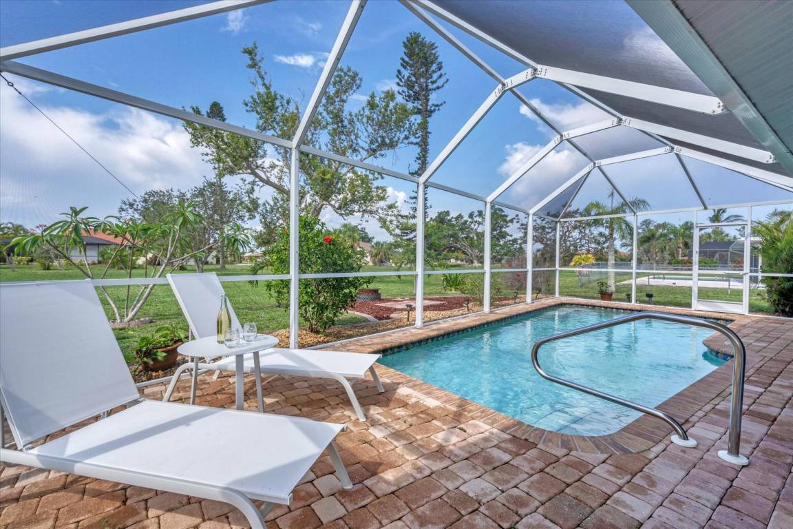 146 M² House ∙ 3 Bedrooms ∙ 6 Guests - Punta Gorda, FL