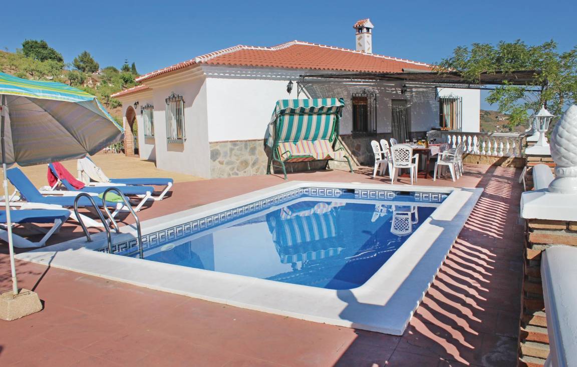 115 M² Casa ∙ 4 Habitaciones ∙ 8 Huéspedes - Canillas de Aceituno