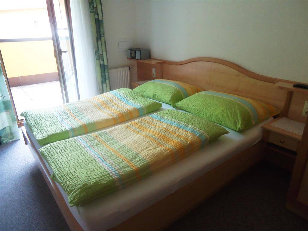 18 M² Hotel ∙ 1 Bedroom ∙ 2 Guests - Hintersee