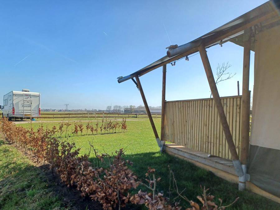 40 M² Tent ∙ 2 Slaapkamers ∙ 6 Gasten - Kampen