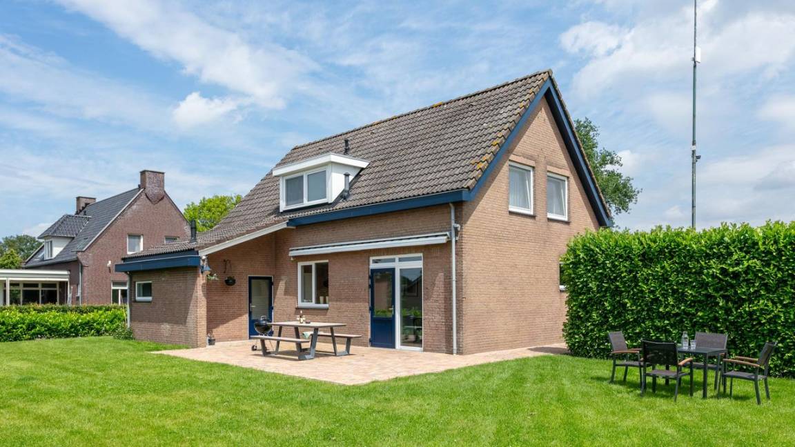 140 M² Maison De Vacances ∙ 5 Chambres ∙ 10 Personnes - Venray