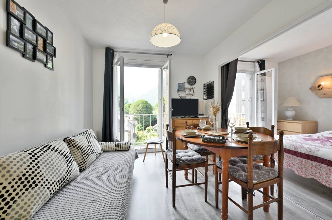 25 M² Appartement ∙ 2 Chambres ∙ 4 Personnes - Bagnères-de-Luchon