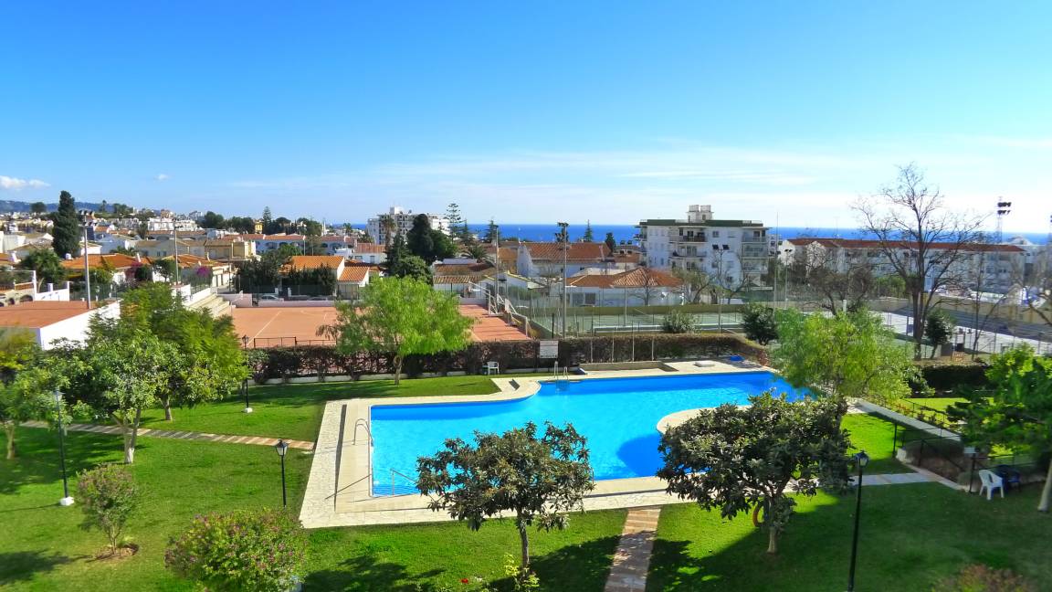 65 M² Apartamento ∙ 2 Habitaciones ∙ 4 Huéspedes - Nerja