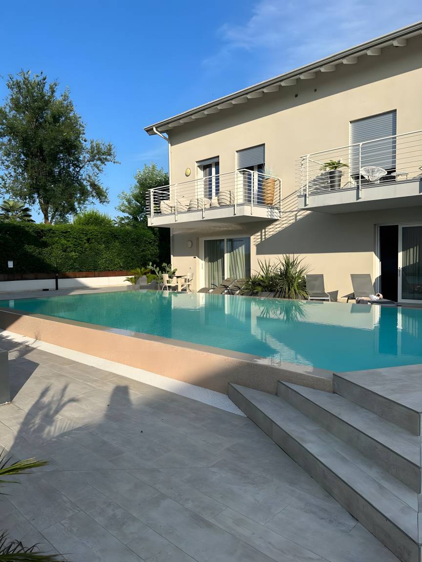 80 M² Appartement ∙ 2 Slaapkamers ∙ 6 Gasten - Peschiera del Garda