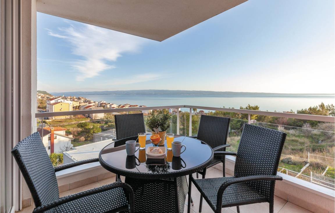 74 M² Appartement ∙ 2 Chambres ∙ 4 Personnes - Podstrana