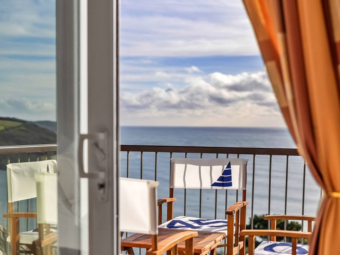 110 M² Apartment ∙ 2 Bedrooms ∙ 4 Guests - Salcombe