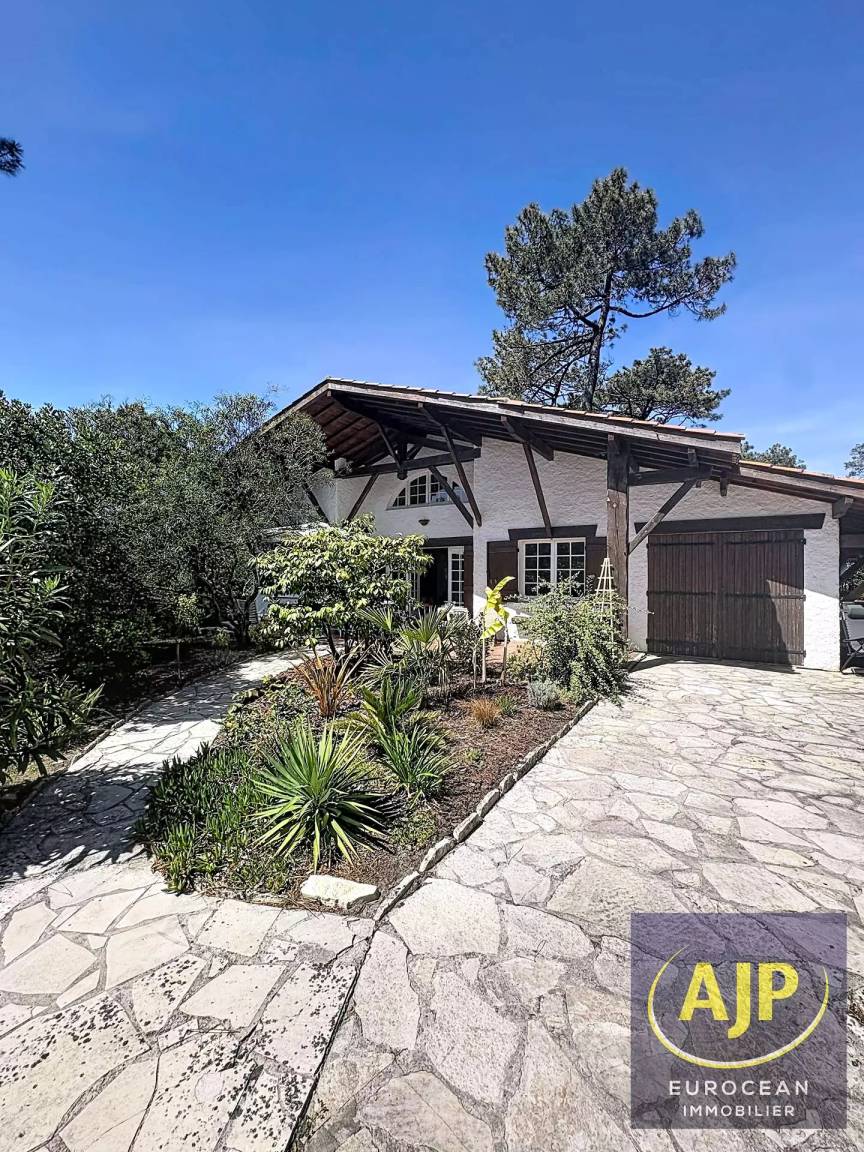 120 M² House ∙ 6 Bedrooms ∙ 14 Guests - Lacanau