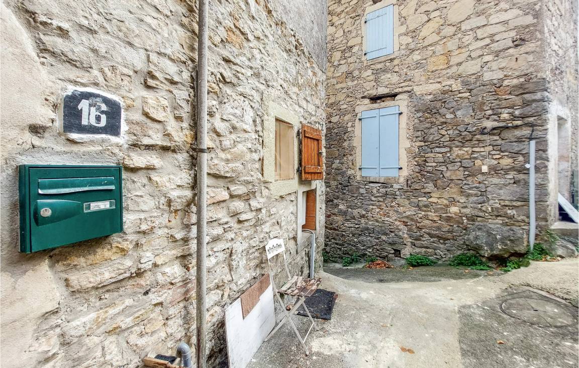 75 M² House ∙ 3 Bedrooms ∙ 6 Guests - Gard