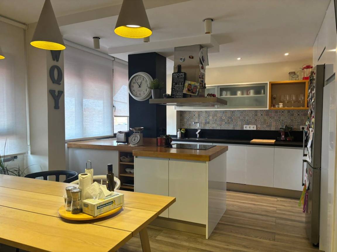 100 M² House ∙ 3 Bedrooms ∙ 6 Guests - Valladolid