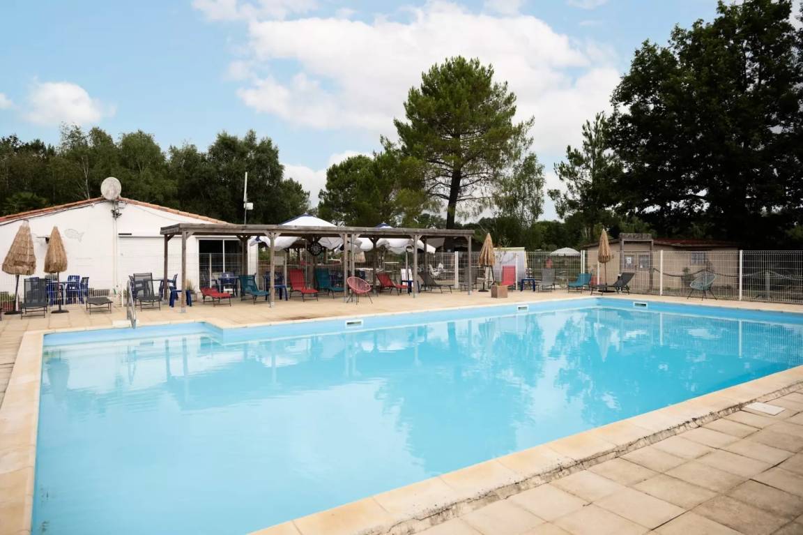 22 M² Mobil-home ∙ 2 Chambres ∙ 4 Personnes - Saujon