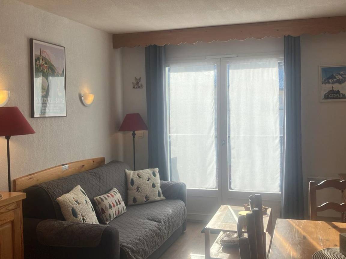 38 M² Appartement ∙ 2 Chambres ∙ 6 Personnes - Ibis Budget Sallanches