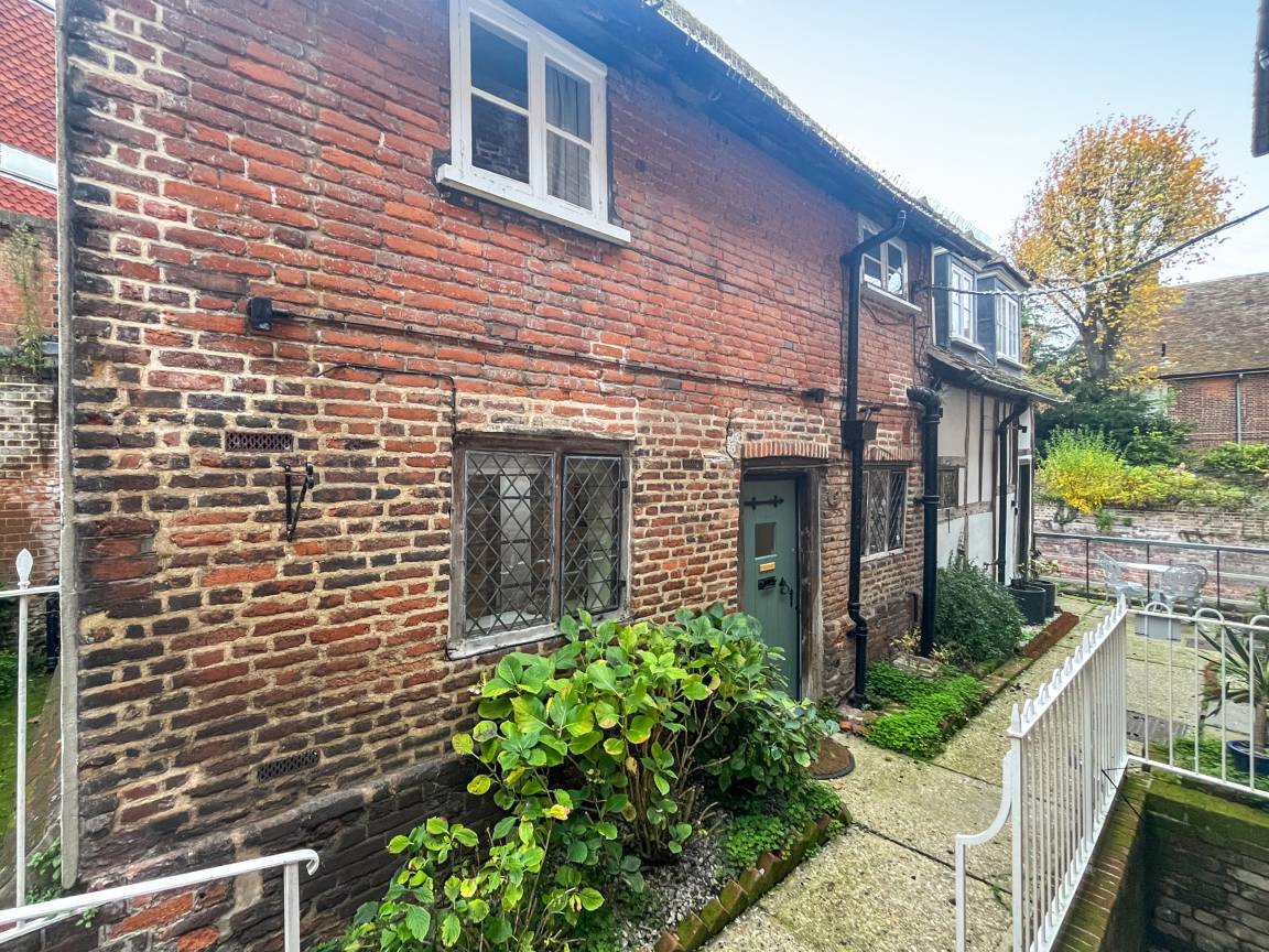 Cottage ∙ 1 Bedroom ∙ 2 Guests - Canterbury