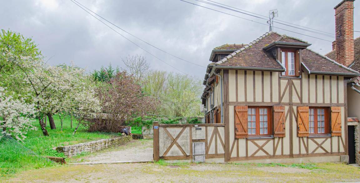 95 M² Gîte ∙ 2 Chambres ∙ 6 Personnes - Aube