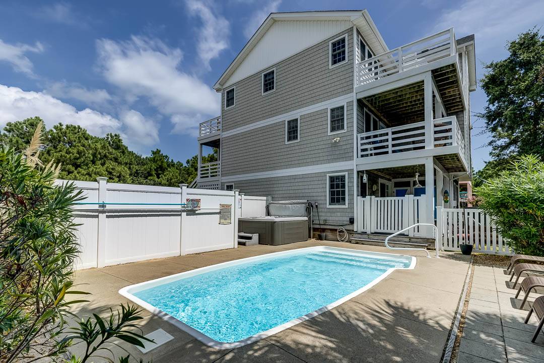 House ∙ 4 Bedrooms ∙ 13 Guests - Duck, NC
