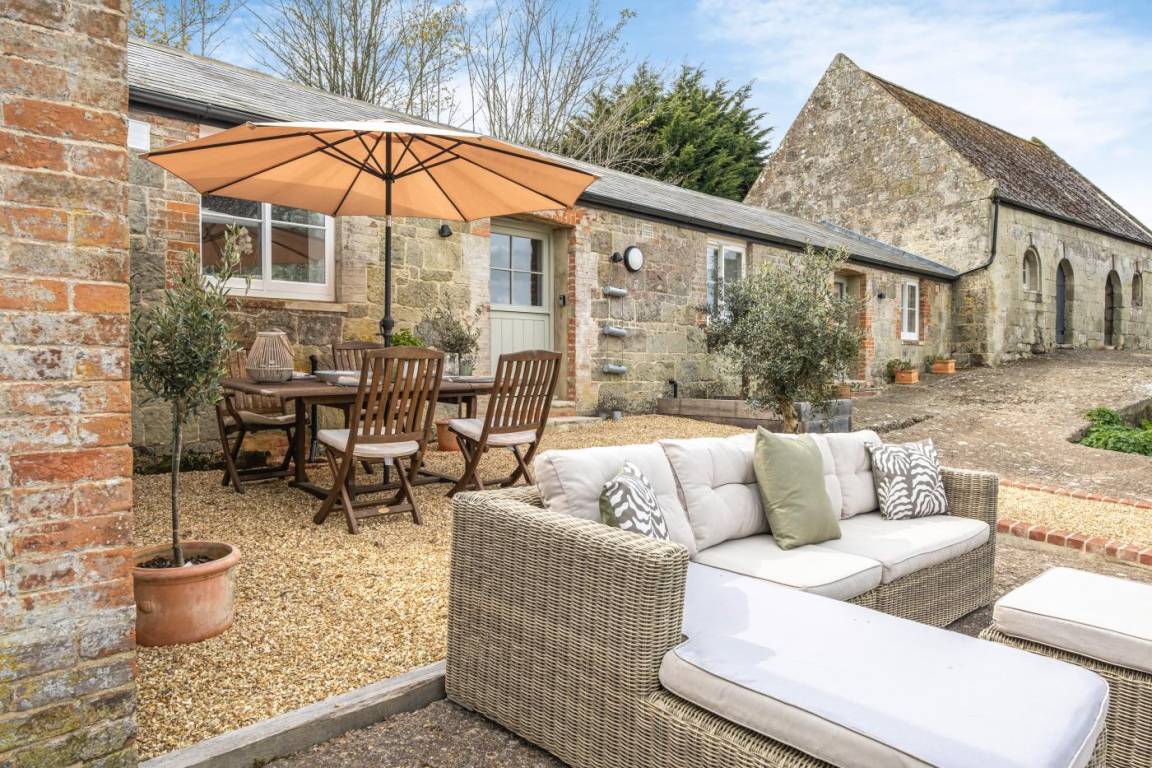 Cottage ∙ 3 Bedrooms ∙ 6 Guests - Isle of Wight