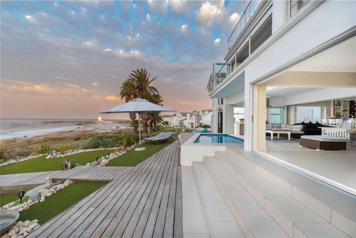 Apartment ∙ 5 Bedrooms ∙ 10 Guests - Saint Helena Bay