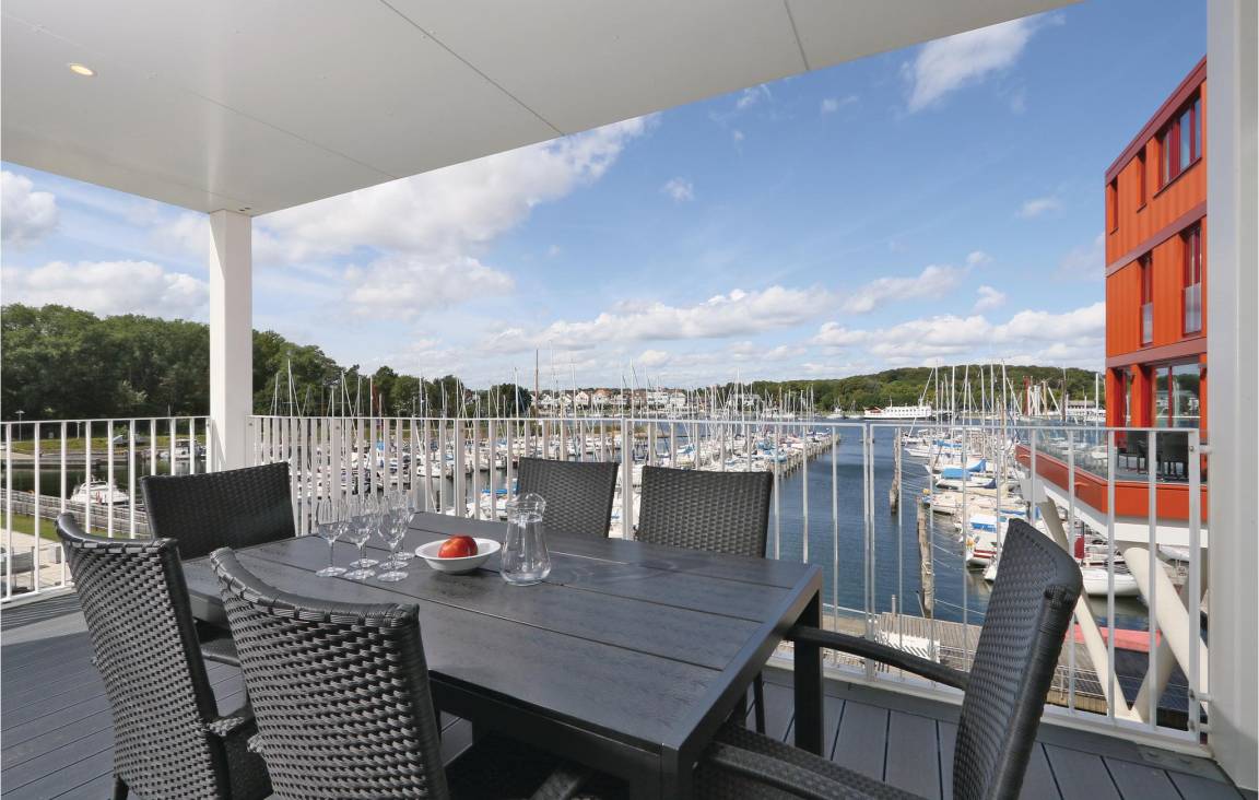 82 M² Apartment ∙ 2 Bedrooms ∙ 4 Guests - Timmendorfer Strand