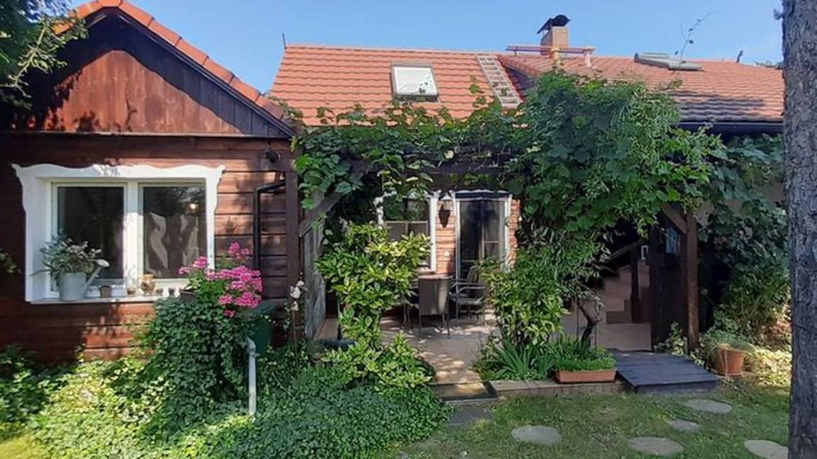 95 M² Ferienwohnung ∙ 2 Schlafzimmer ∙ 5 Gäste - Lübbenau/Spreewald
