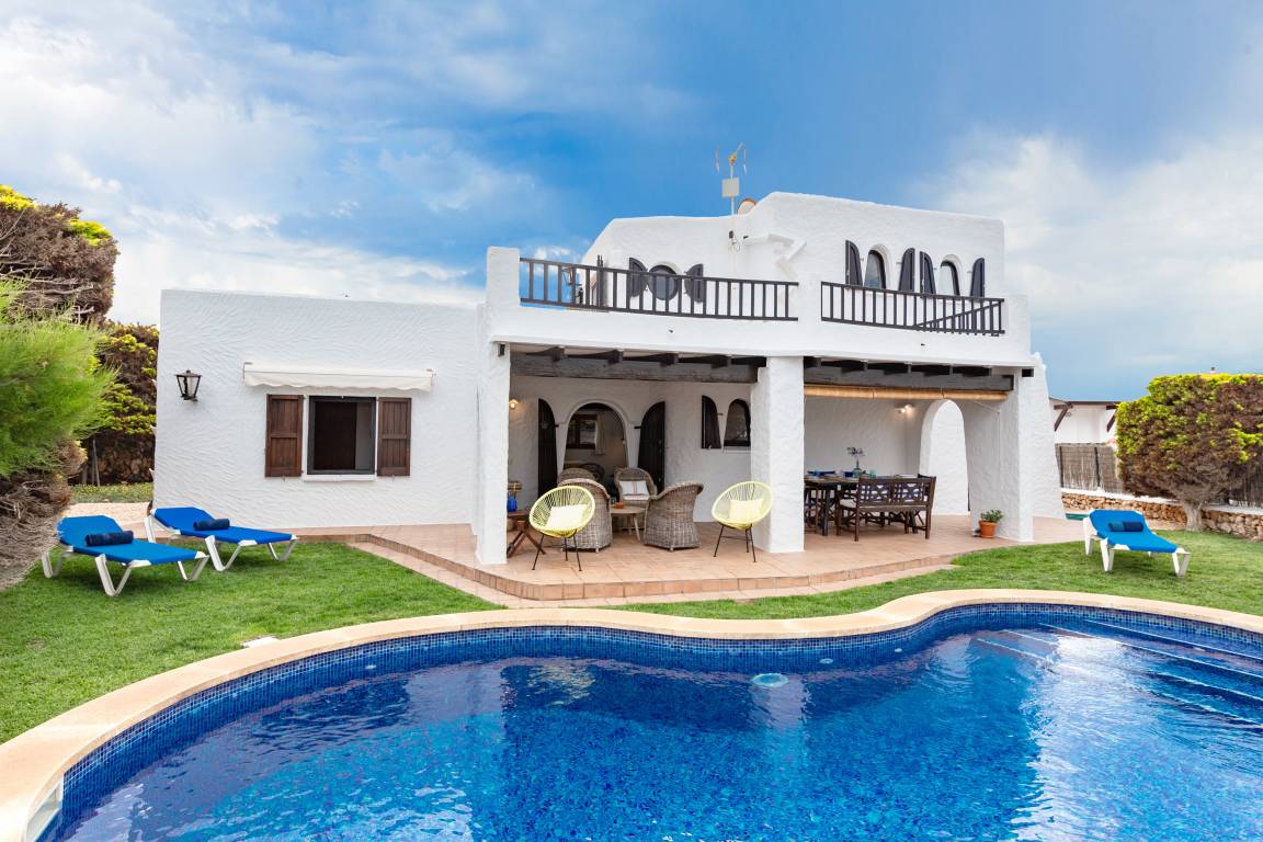 115 M² Maison De Vacances ∙ 3 Chambres ∙ 5 Personnes - Binibeca