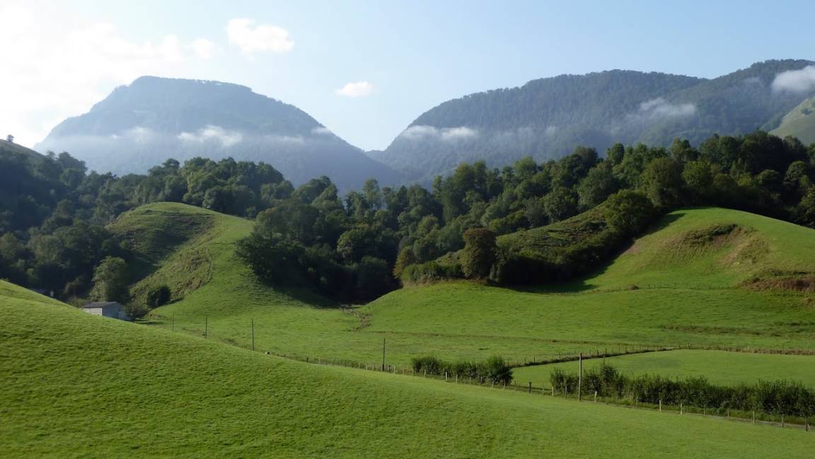 80 M² Gîte ∙ 2 Chambres ∙ 5 Personnes - Pays basque français