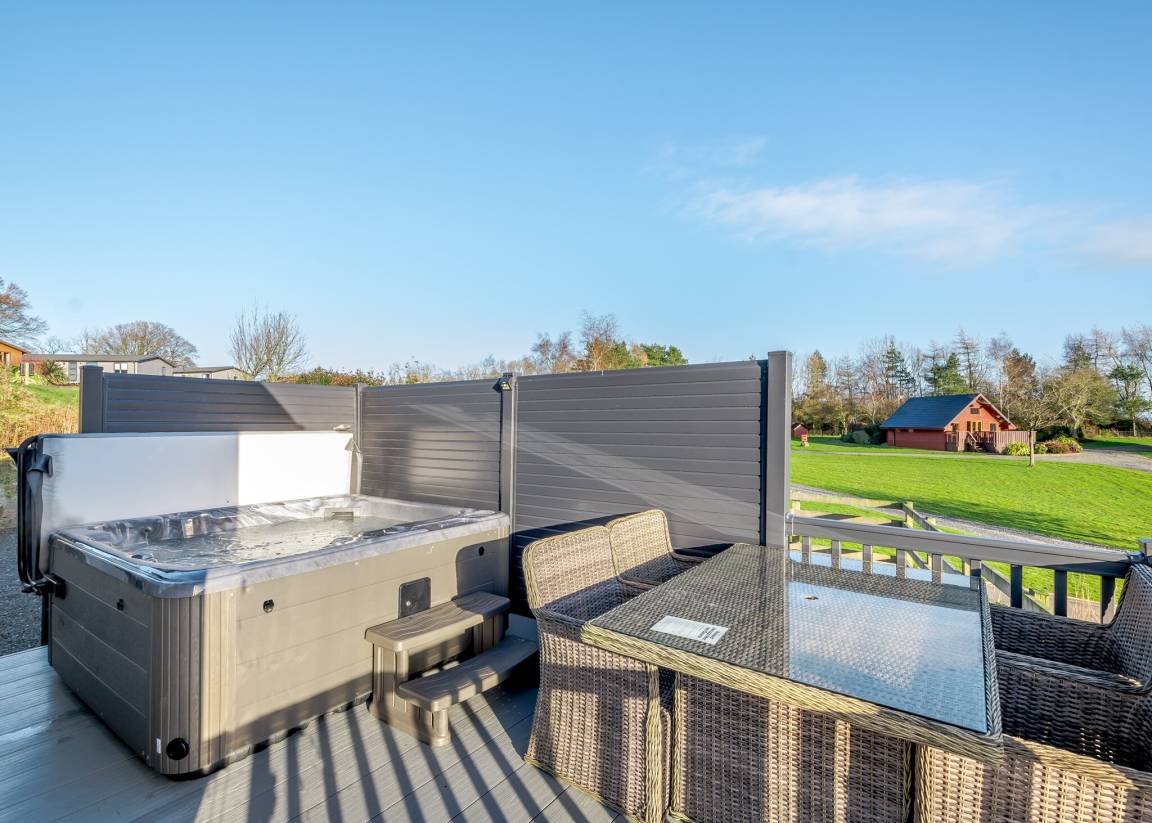 Chalet ∙ 2 Bedrooms ∙ 4 Guests - Dumfries
