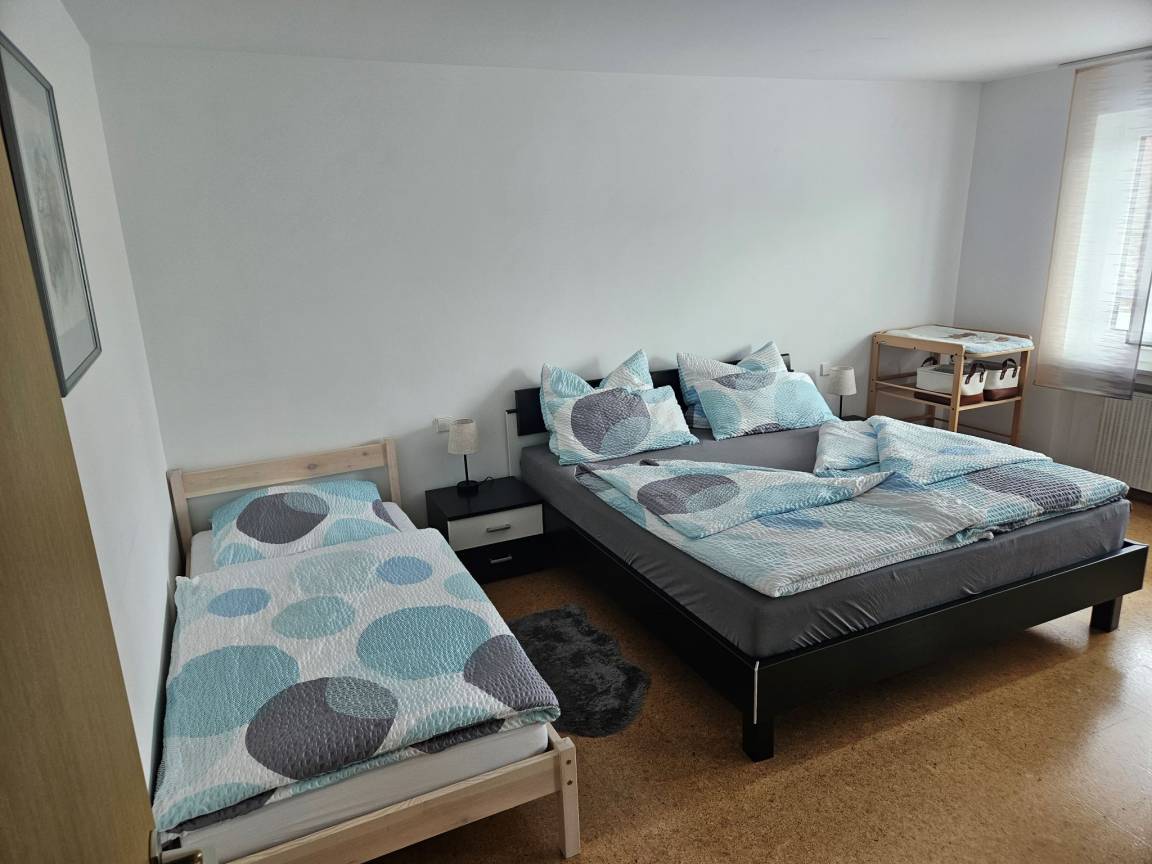 Ferienwohnung ∙ 2 Schlafzimmer ∙ 6 Gäste - Dillingen an der Donau
