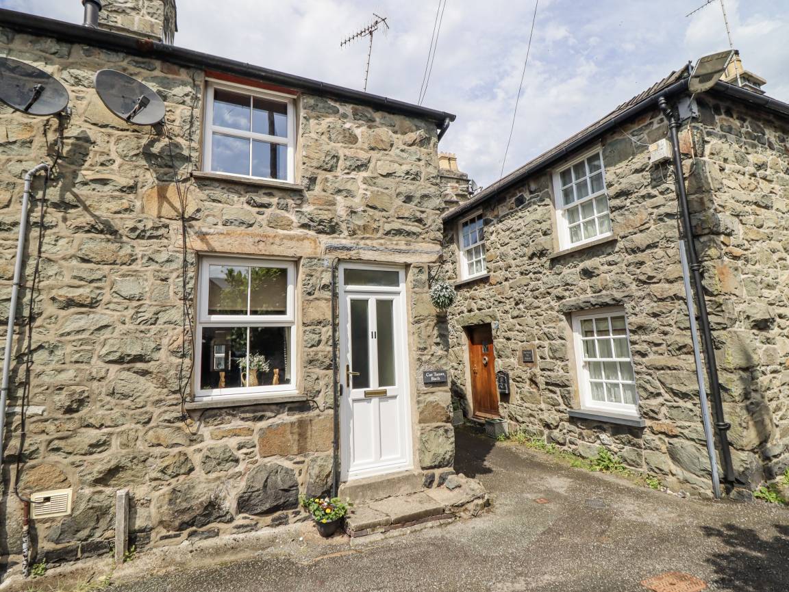 Cottage ∙ 2 Bedrooms ∙ 3 Guests - North Wales
