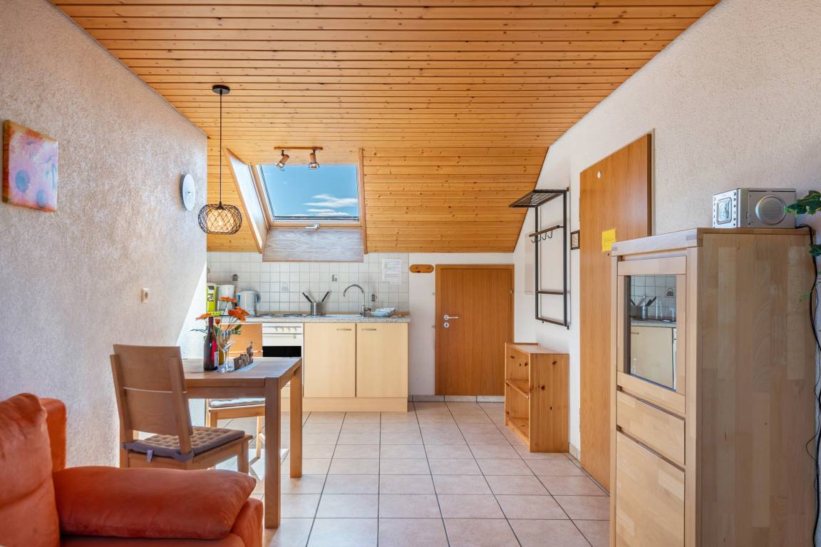 36 M² Ferienwohnung ∙ 1 Schlafzimmer ∙ 3 Gäste - Schliengen